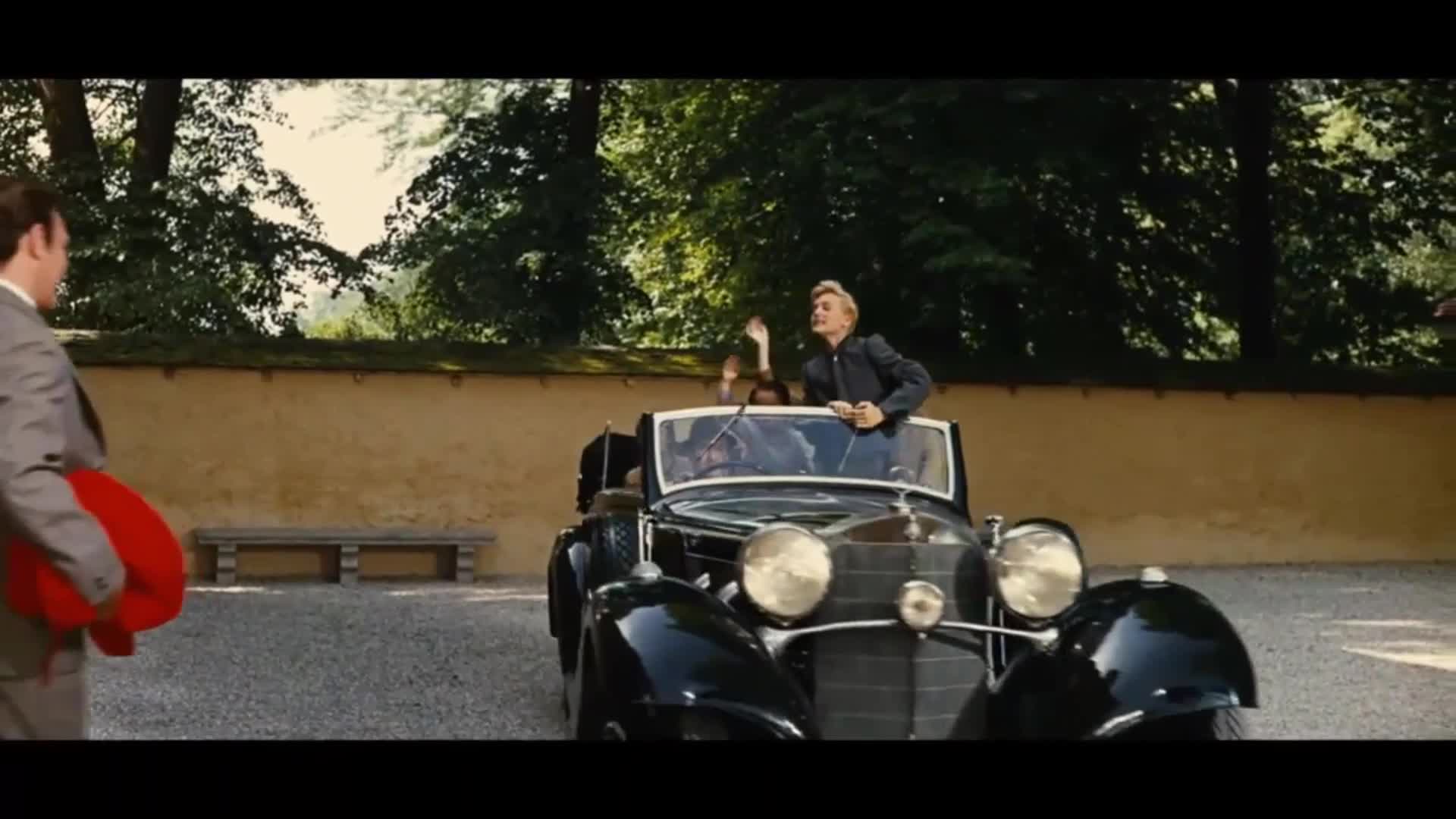 Video Examples for Smash the Symbol - TV Tropes